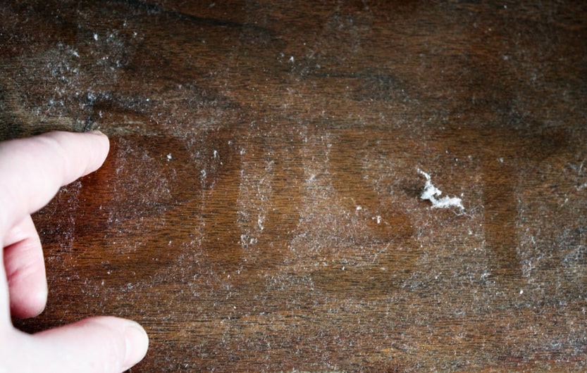 How to Make Your Own Dusting Spray • Everyday Cheapskate